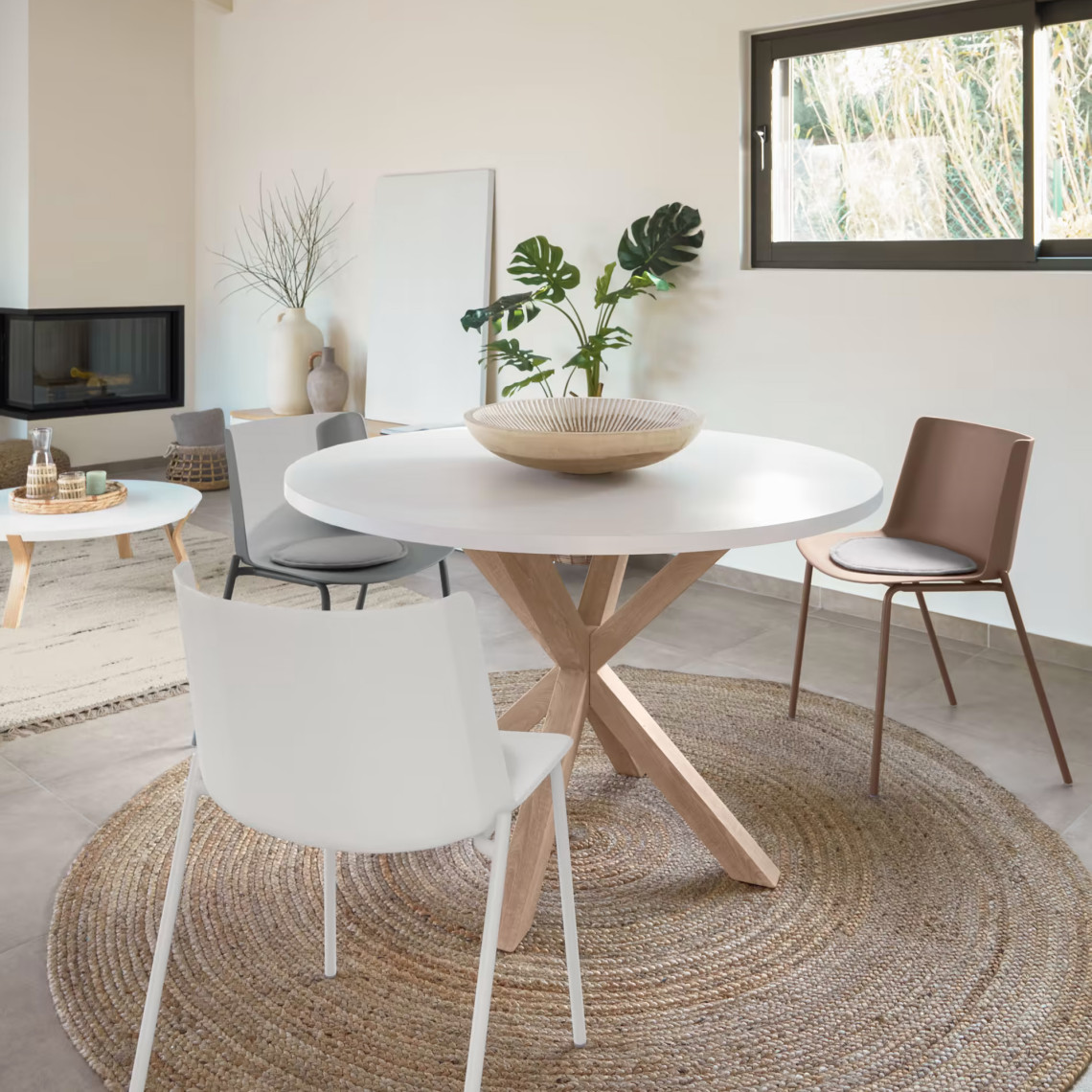 Matbord A.R - Rund bordsskiva